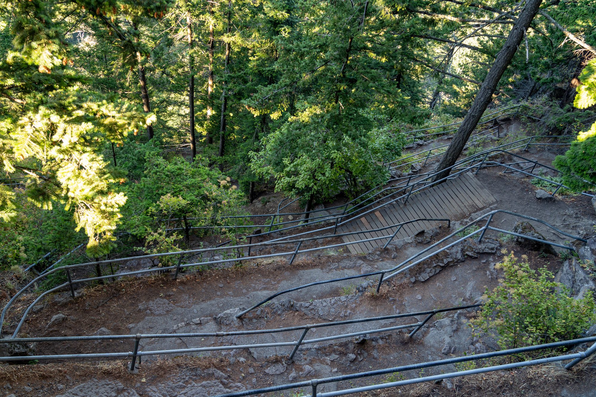 Hiking the Beacon Rock Trail: Everything You Need to Know